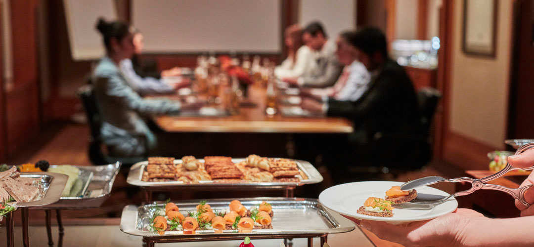 Divan İstanbul Hotel | İstanbul Hotels and İstanbul Hotel Deals